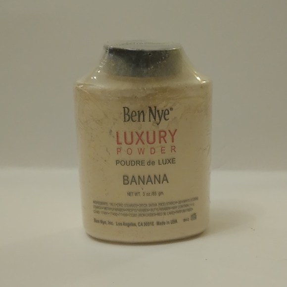 Ben Nye | Makeup | Luxury Banana Powder Bottlebrighten Setting Power ...